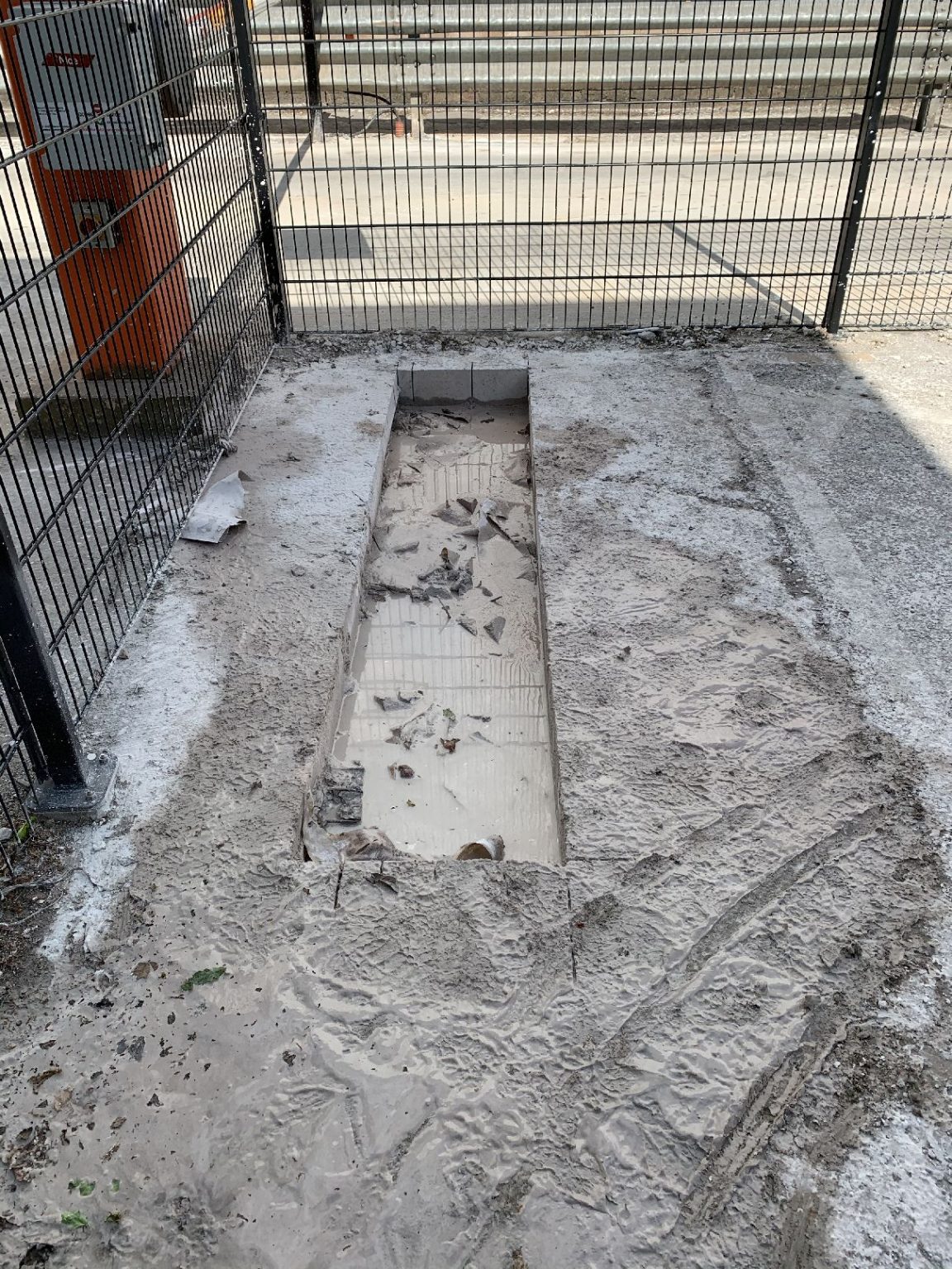 Laws Distribution, Haydock - Planned Works May 2020 - DGR Building ...